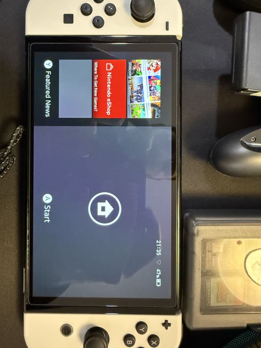 Nintendo Switch Oled с 11 игри и карта памет гр. Добрич Център • OLX.bg