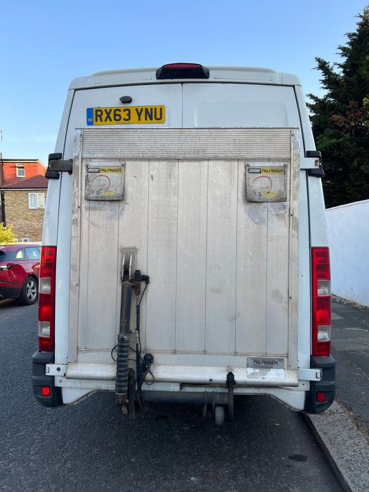 На части Iveco Daily 2013 3.0 Ивеко Дейли Перфектен гр. Исперих • OLX.bg