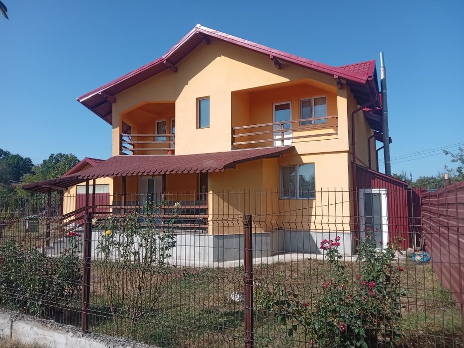 Locuinta de vânzare Mislea • OLX.ro