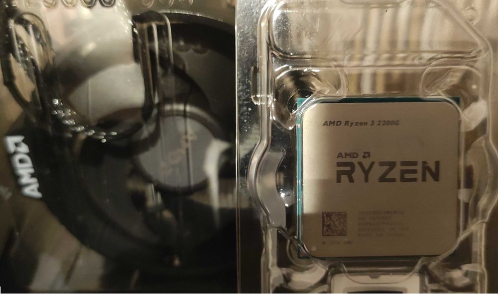 Procesor AMD Ryzen 3 2200G, 3.7 GHz, Socket AM4, cooler AMD Brasov • OLX.ro