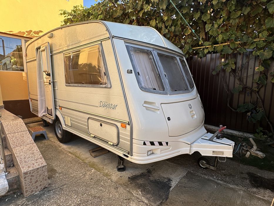 Vand rulota Award Daystar Jilava • OLX.ro