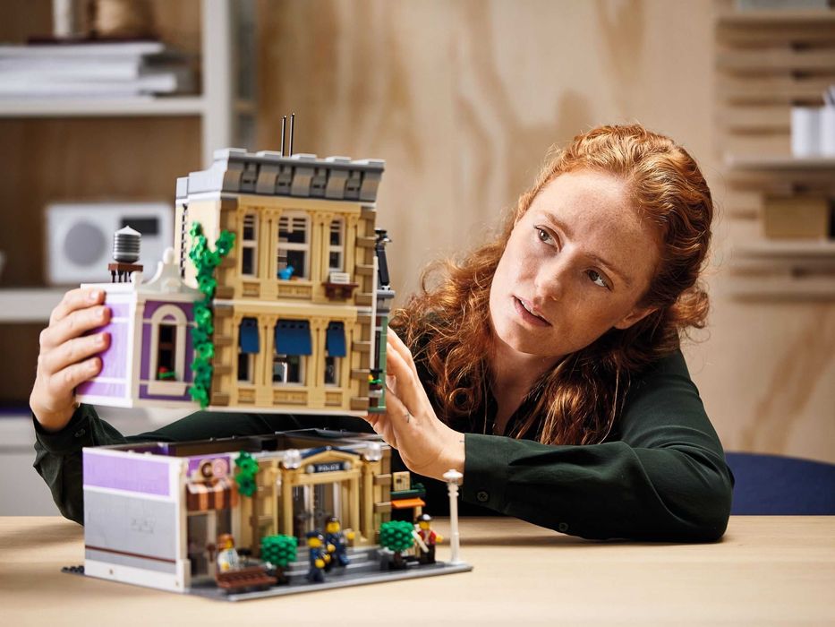 LEGO Creator Expert / Icons - Police station - 10278 - modular Tofalau ...