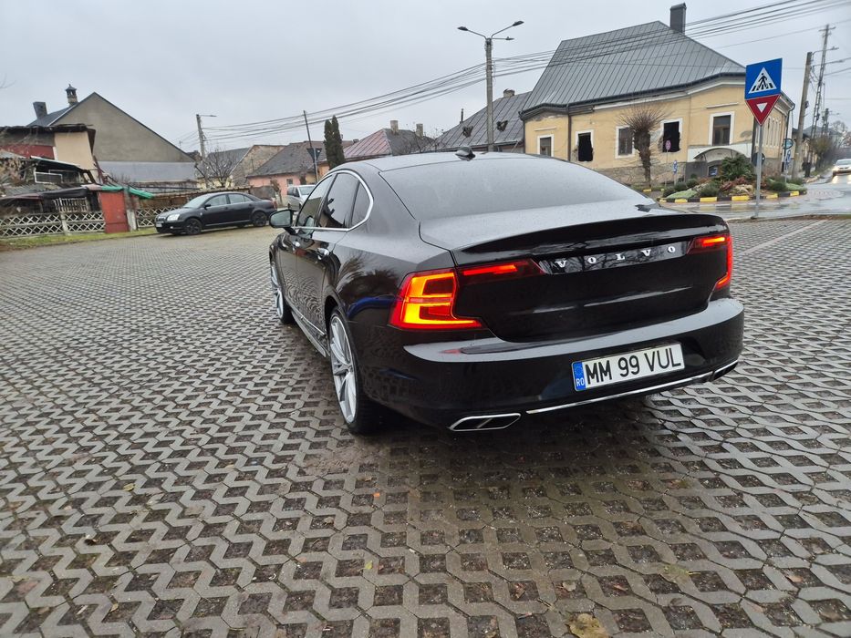 Volvo s90 inscription,AWD(4×4),235cp,Automat Sighetu Marmatiei • OLX.ro