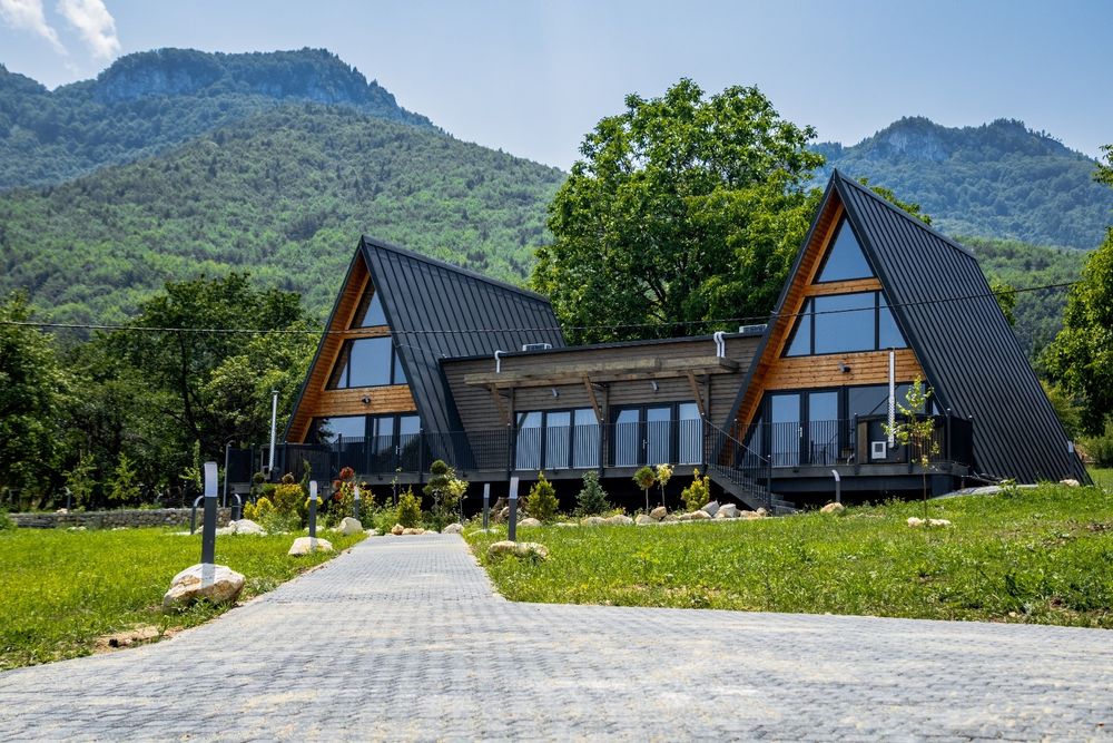 Proprietate A - Frame uri de vanzare sau inchiriat Predelut • OLX.ro