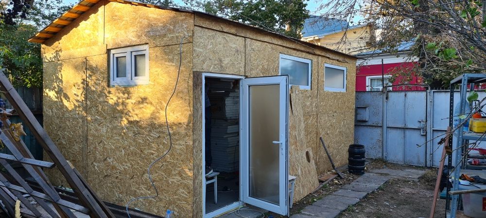 Vând garaj structura lemn Sarbi • OLX.ro