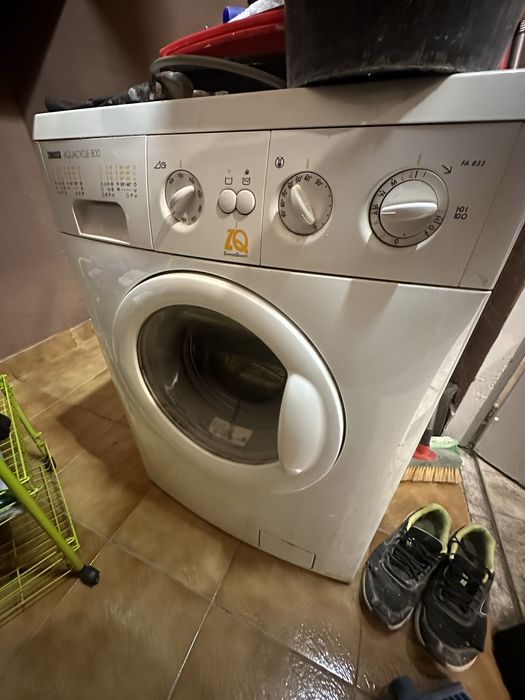 Пералня Zanussi Aqacycle 800 гр. София Овча купел 2 • OLX.bg