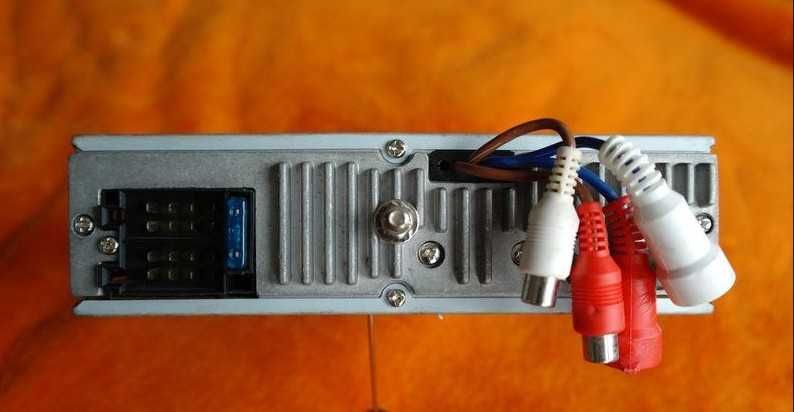 Radio CD / MP3 auto Tevion Bucuresti Sectorul 1 • OLX.ro