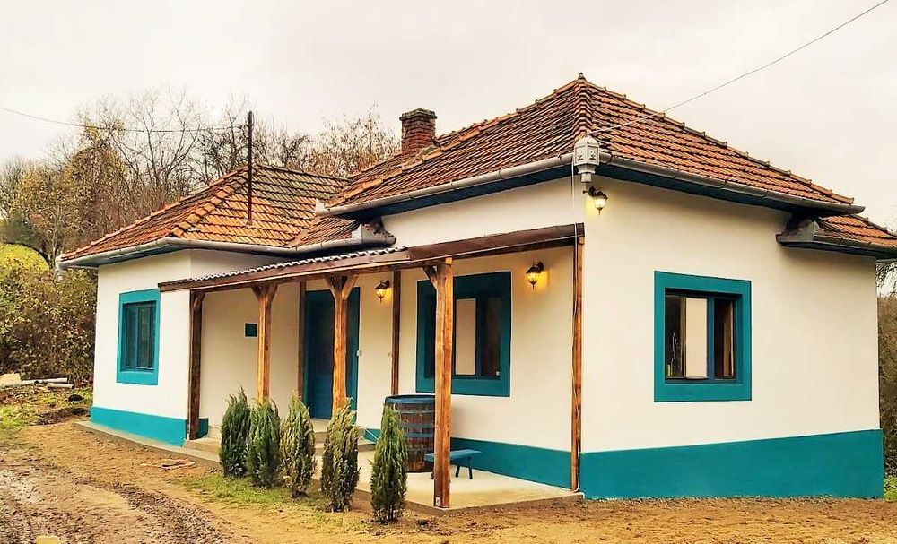 Apuseni Casa din caramida 3camere pod mansardabil, 90mp, Zam Valea Zam ...