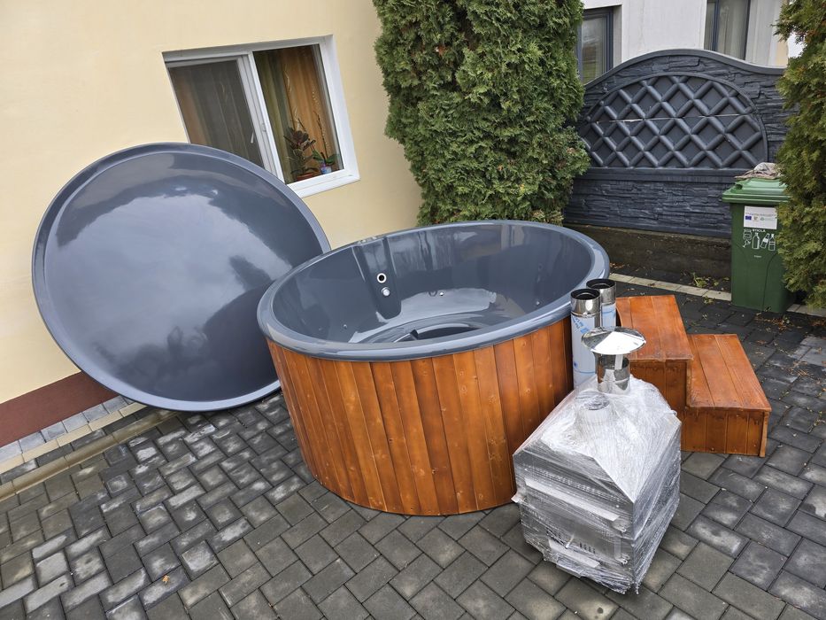 Ciubar fibra sticla Jacuzzi Hot tub Mini piscina ciubar hidromasaj ...