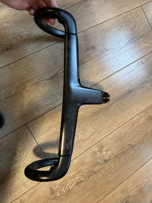 Ghidon integrat carbon cannondale momo design Bucuresti Sectorul 6 • OLX.ro