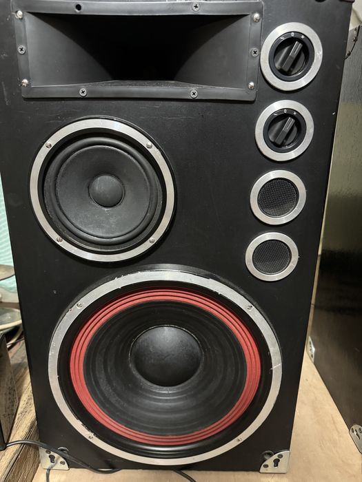 4 boxe unitra de 140w Cap Aurora • OLX.ro