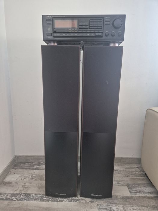 Set amplificator Onkyo 250w si 2 boxe wharfedale crystal Rosu • OLX.ro