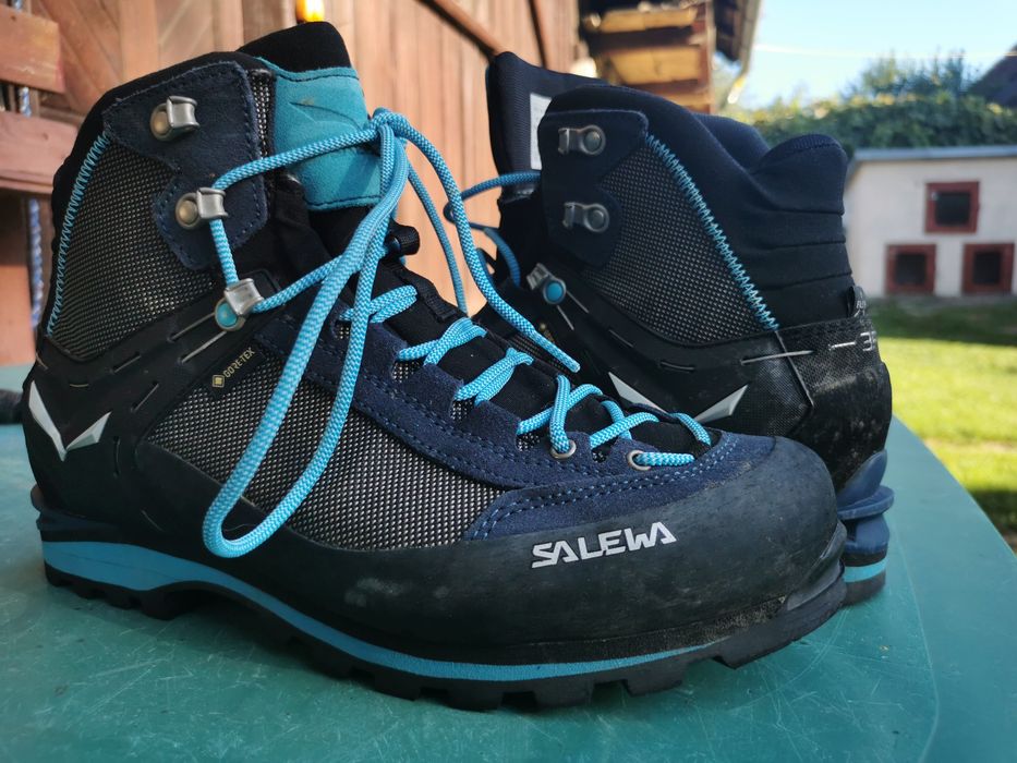 Ghete de munte Salewa Crow Gtx 41, outdoor Sovata • OLX.ro