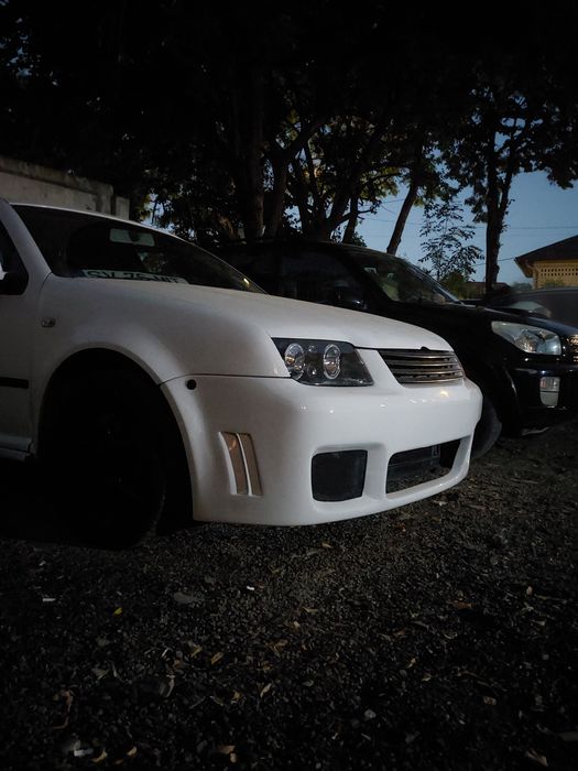 Vând bară față de wv bora r32 Radauti • OLX.ro