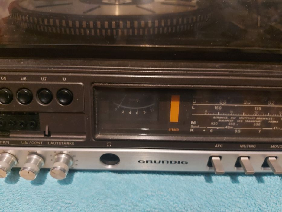 Уредба с грамофон GRUNDIG гр. София Дървеница • OLX.bg