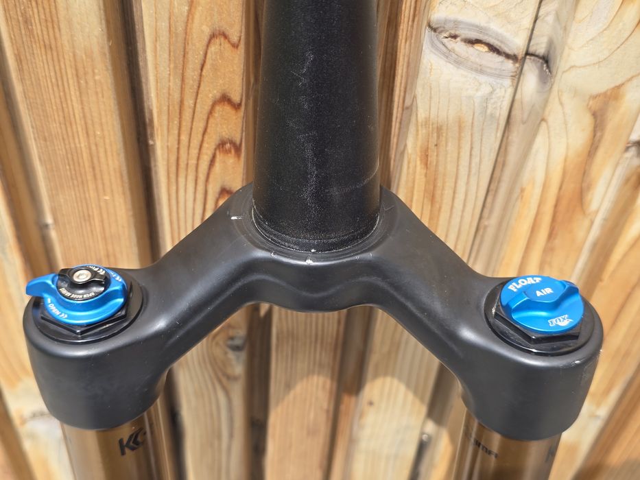 Furcă FOX 34 FIT4 Kashima 130mm 3 poziții Timisoara • OLX.ro