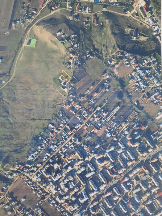 Vand teren Obcini 1200 mp , panorama superba Suceava • OLX.ro