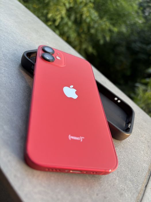 Vand iphone 12 mini Red Oradea • OLX.ro