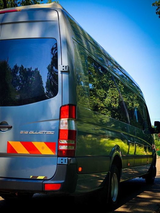Microbuz Mercedes Sprinter 20 locuri Ploiesti • OLX.ro