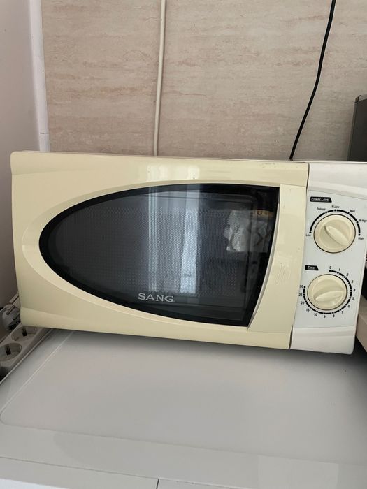 Микровълнова SANG-работи безупречно!! гр. Русе Здравец Север 1 • OLX.bg