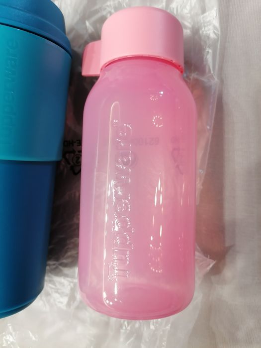 Кутии за храна на Tupperware чаши бутилки нови гр София в з Киноцентъра 3 част • Olx Bg