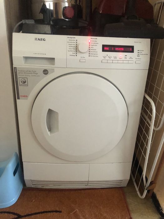 Сушилня AEG 8кг гр. Девин • OLX.bg