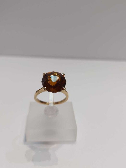 Inel aur 14k cuart citrin de madeira model deosebit Constanta • OLX.ro