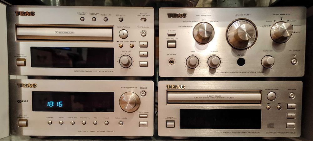 Колекционерска аудиофилска система Teac Reference 300 пълен комплект гр ...