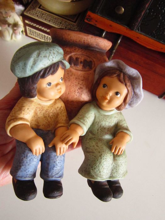 Cadou rar Goebel seria Marco si Nina Germania 1980 Timisoara • OLX.ro