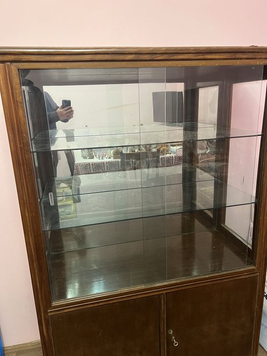 Donez mobila veche Bucuresti Sectorul 3 • OLX.ro