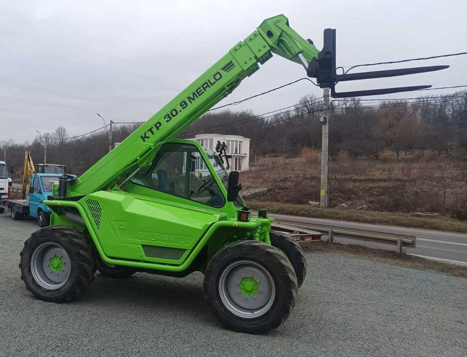 Merlo Roto Model P30.9 KT Incarcator Frontal An : 2004, 6820 Ore Baia ...