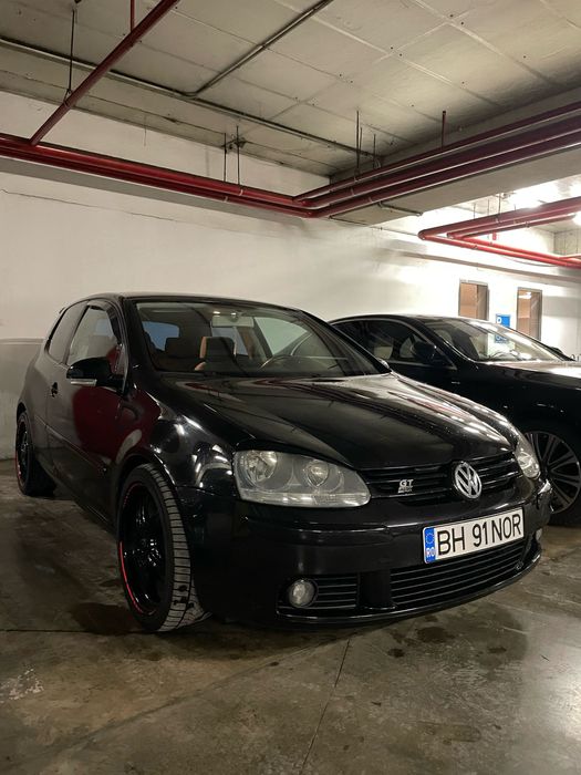 Vând golf 5 1.6 fsi Hodos • OLX.ro