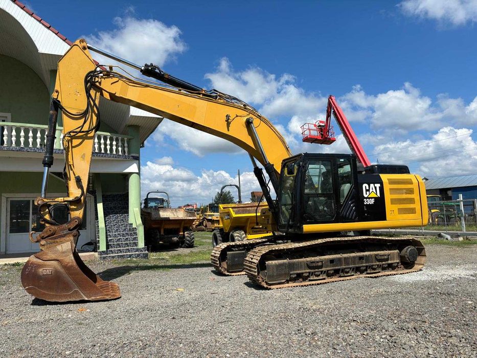 Excavator pe senile Caterpillar 330F , 2017 Negresti-Oas • OLX.ro