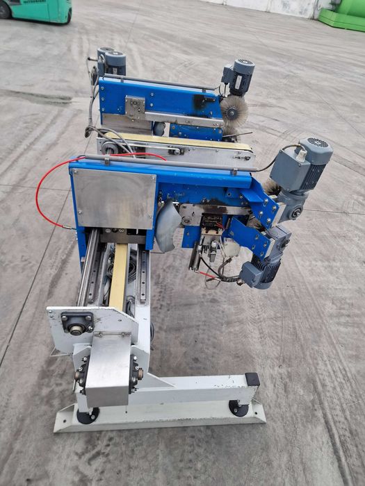 Masina debitat si lipit folie Galati • OLX.ro