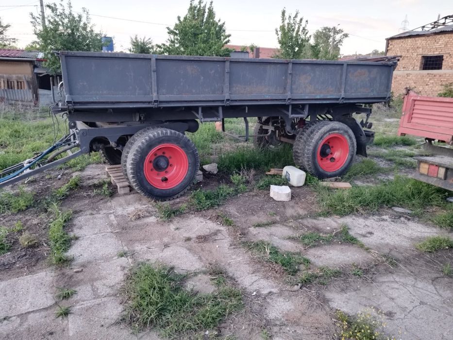 Remorca agricola basculabila 10 tone Cujmir • OLX.ro