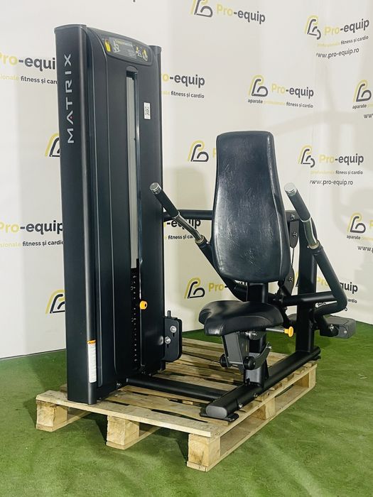 MATRIX VERSA presa triceps/triceps press APARAT FITNESS Holboca • OLX.ro