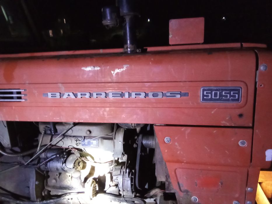 Vând tractor 55 cp in 4 pistoane motor Perkins Bistrita • OLX.ro