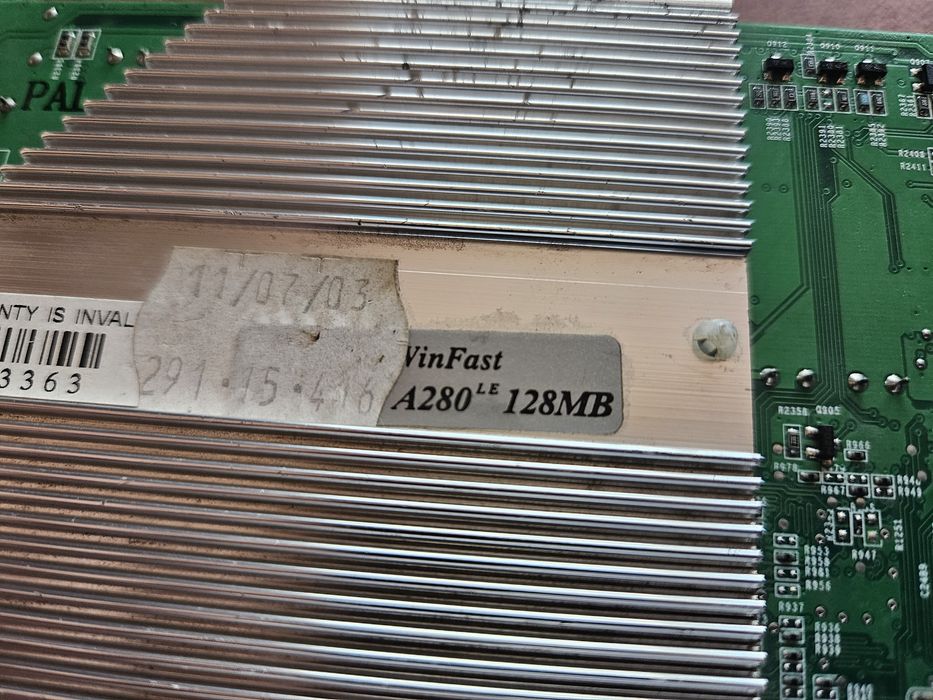 Placa video retro AGP4x Leadtek WinFast A280LE GeForce4 Ti 4200 128MB ...