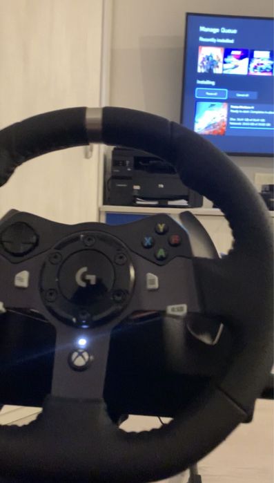 Volan Logitech G29 Driving Force, cu schimbător de viteze Crang • OLX.ro