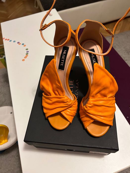 Sandale Musette, modelul Cherry Cluj-Napoca • OLX.ro