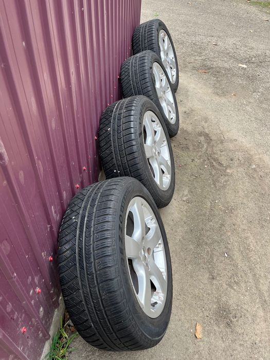 Anvelope allseason + Jante 205/55/R16 Radauti • OLX.ro