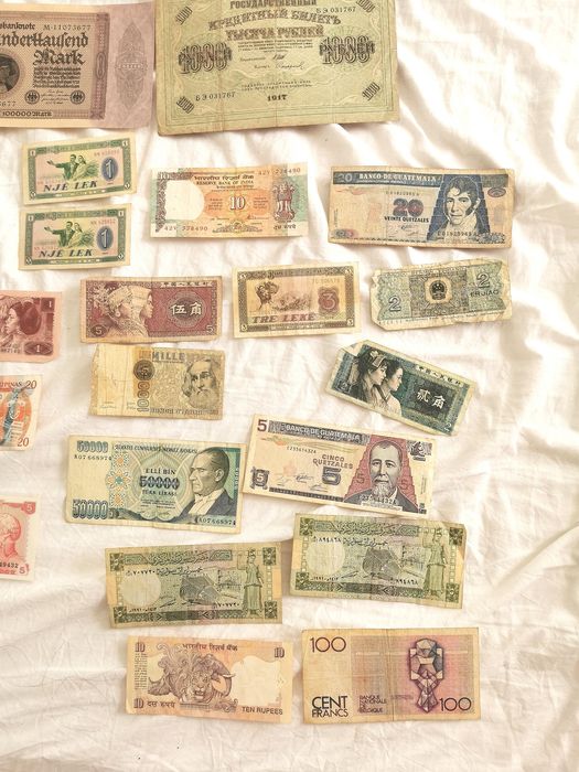 Colectie bancnote vechi străine incepând cu 1898 Cap Aurora • OLX.ro