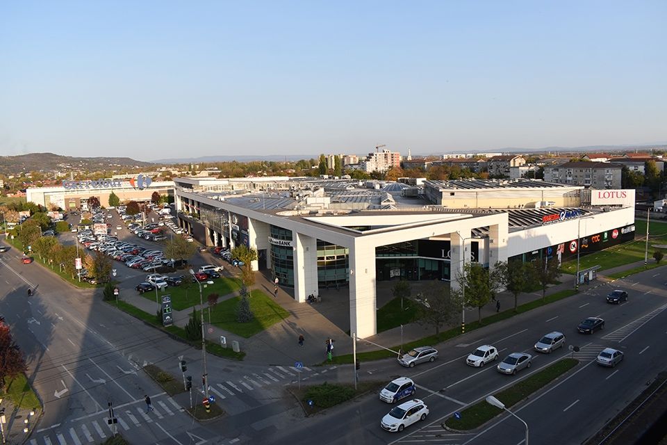 Inchirez apartament Lotus Oradea • OLX.ro