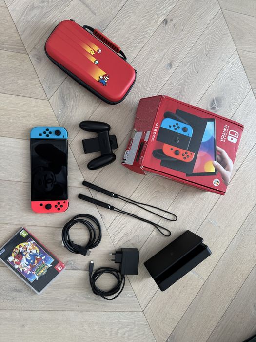 Nintendo Switch Oled Mosnita Noua • OLX.ro