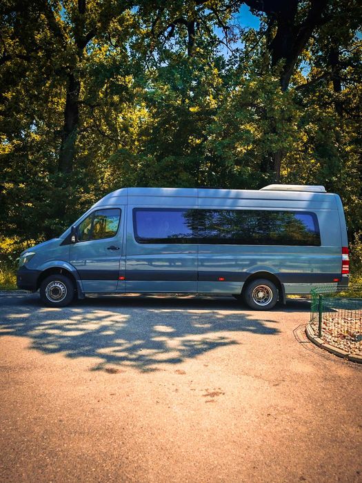 Microbuz Mercedes Sprinter 20 locuri Ploiesti • OLX.ro