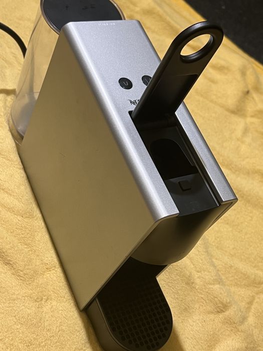 Aparat nespresso Type C30 Runcu • OLX.ro