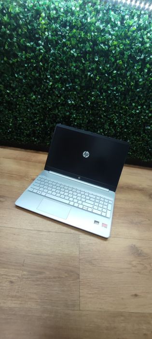 Laptop HP Slim 15,6" fullHD Ryzen 5 5500u 8GB DDR4 256GB SSD Orastie ...