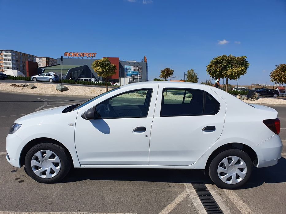 Flota colaborează pentru Uber și Bolt cu șoferi care dețin atestat ...