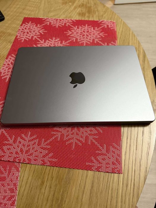 Macbook M1 Pro 14 гр. София Малинова долина • OLX.bg