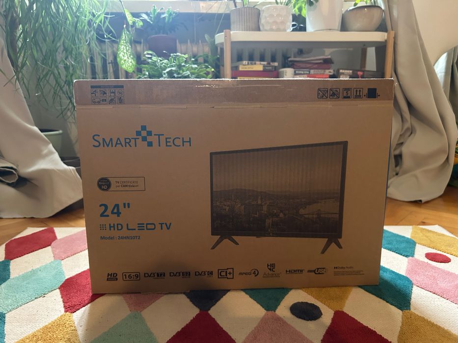 Телевизор SmartTech 24’’ гр. София Център • OLX.bg